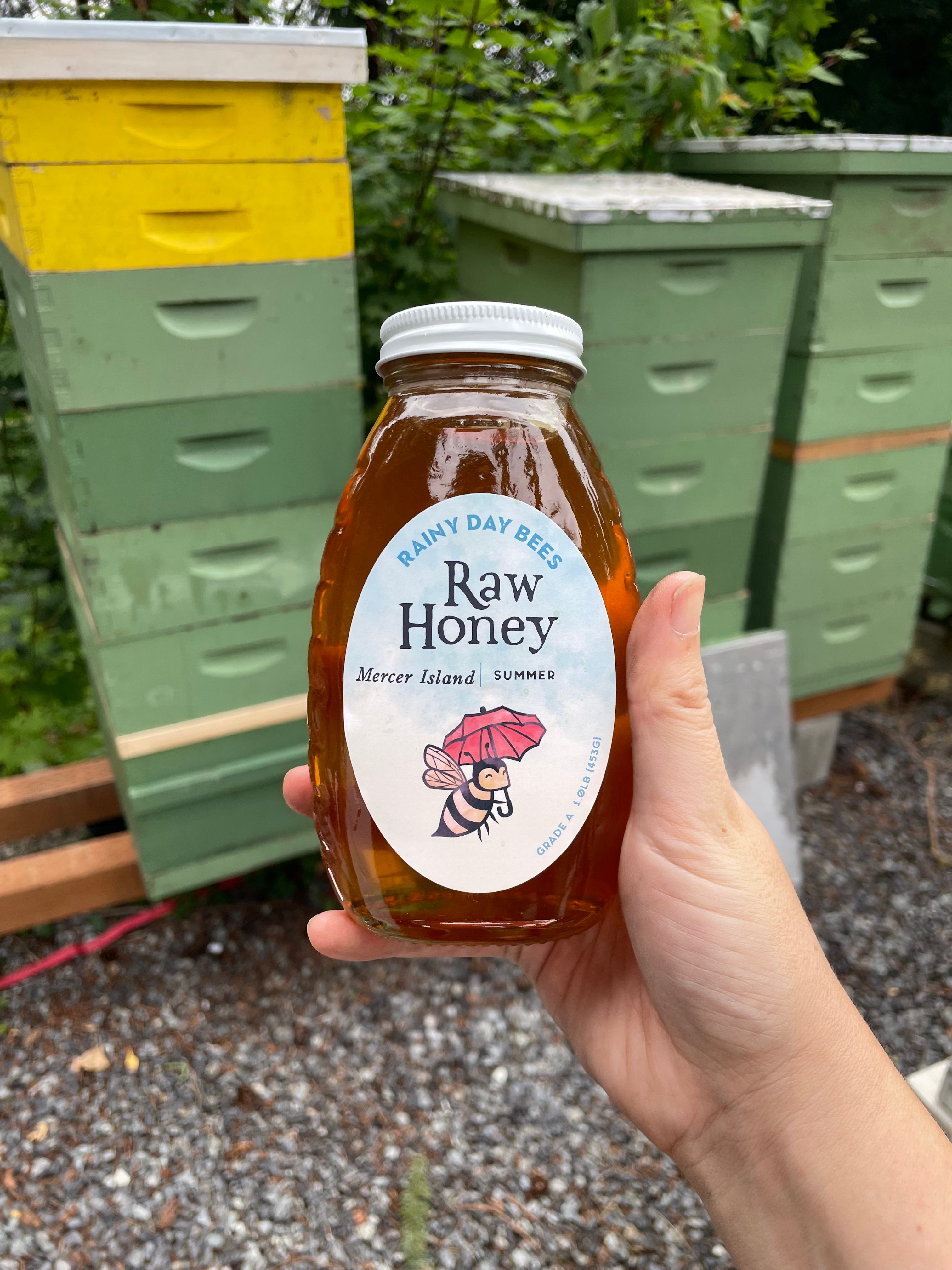 Mercer Island Neighborhood Honey – Rainy Day Bees